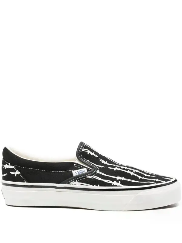 VANS Slip-on Sneakers - Black