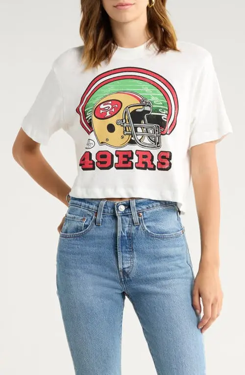 Junk Food 49ers Game Time Crop Graphic T-shirt