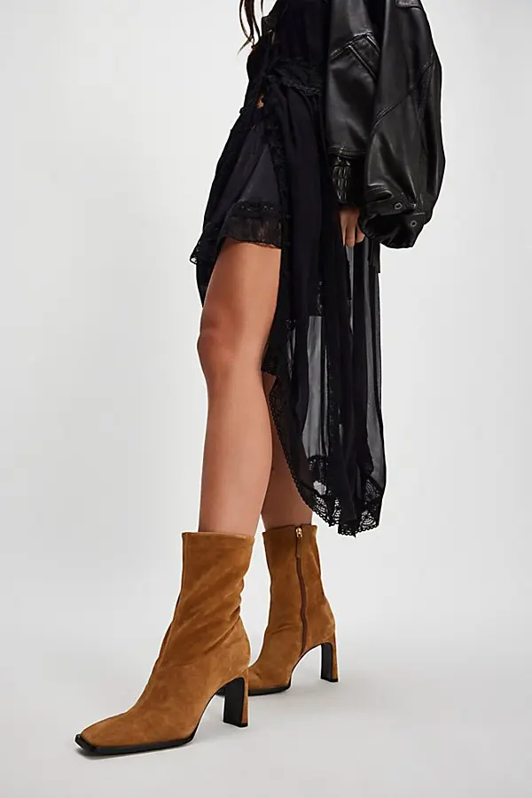 VICENZA Cadence Heeled Boots