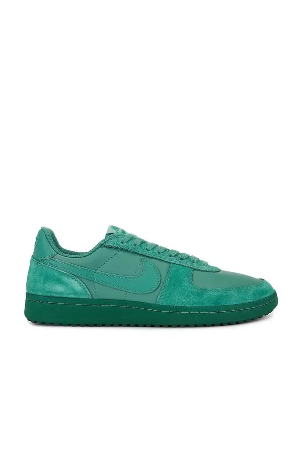 Nike Field General - Evergreen Aura