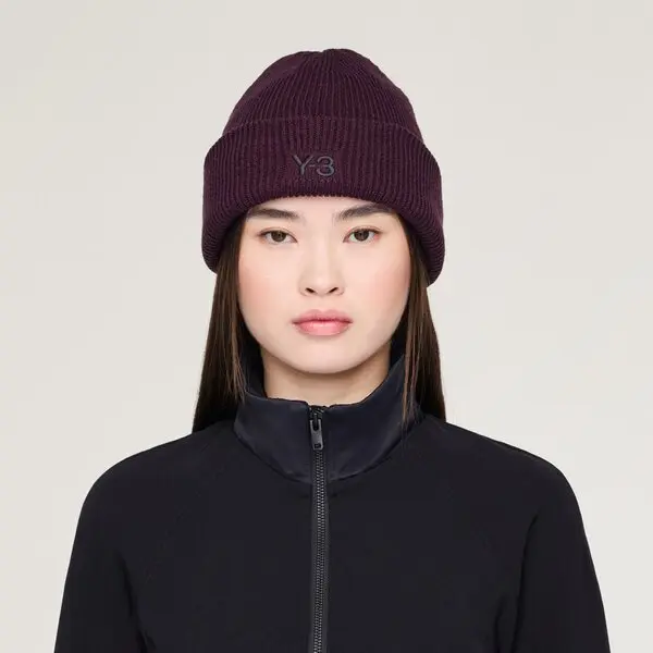 Adidas Classic Knitted Beanie - Shadow Maroon