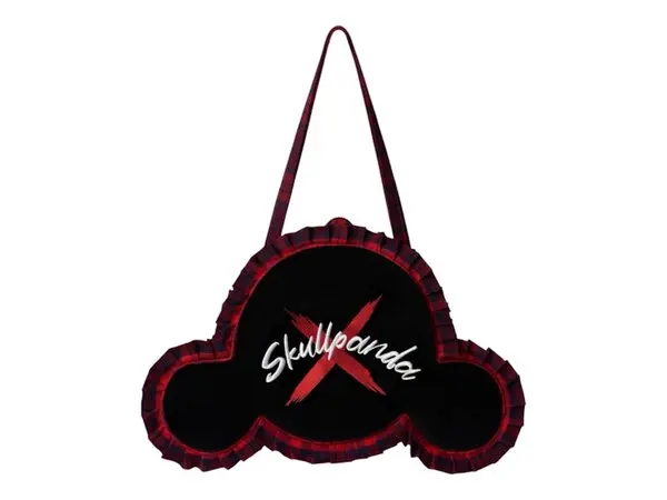 POP MART Skullpanda Tell Me What You Want Series Shoulder Bag