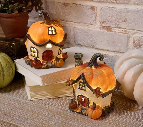 VALERIE PARR HILL Shwk 9/22 Set Of 2 Illuminated Pumpkin Cottages Valerie