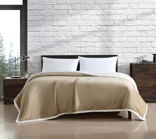 Eddie Bauer Ultra Soft Beige Plush Fleece King Blanket