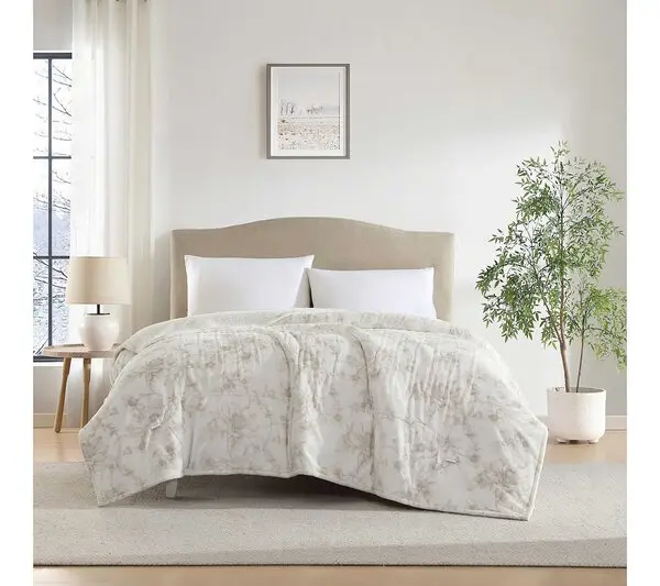 Laura Ashley Wistful Blooms Plush Sherpa Queen Heated Blanket
