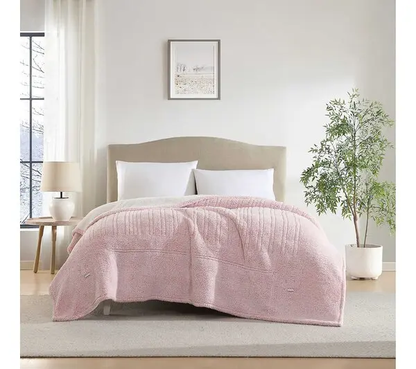 Laura Ashley Clarabelle Pink Plush Sherpa Full Heated Blanket