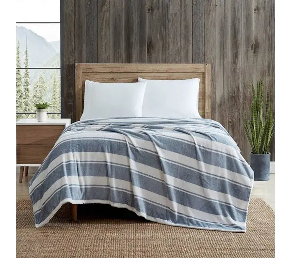 Eddie Bauer Ultra Soft Stripes Flannel Twin Bla Nket