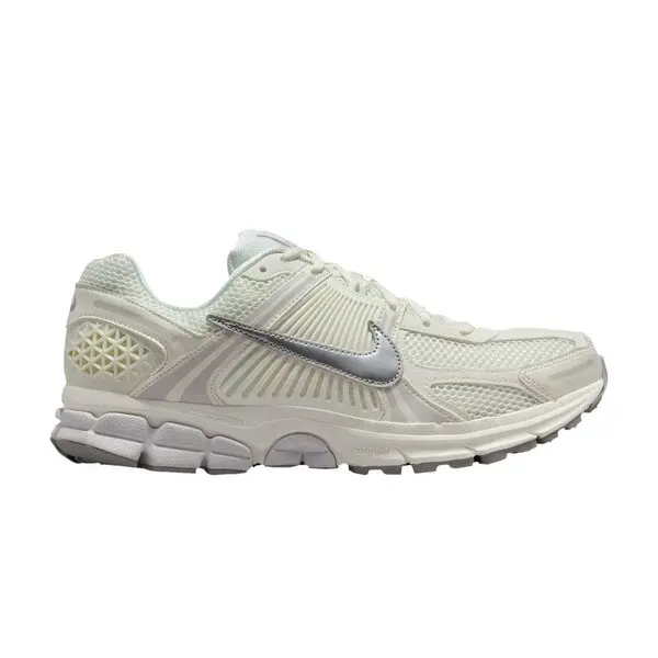 Nike Zoom Vomero 5 Sneakers - Cream