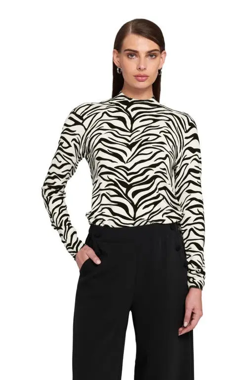 ELLE COLLECTION Printed Feather Weight Animal Print Top