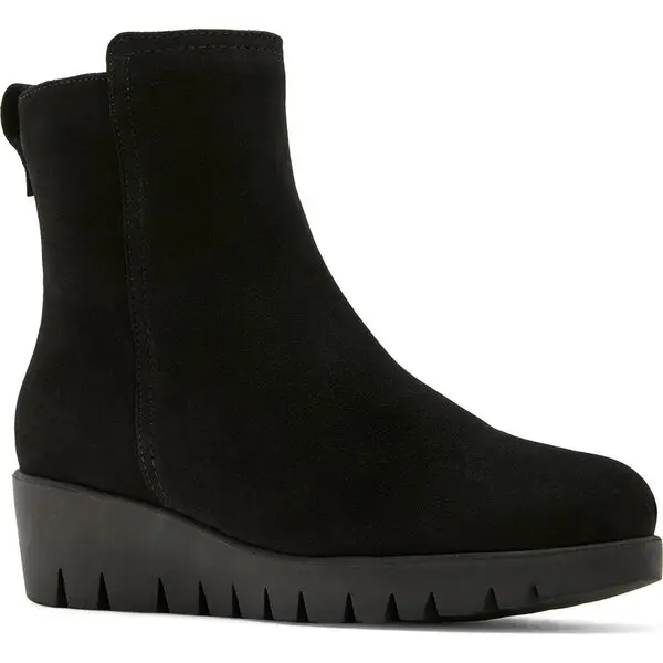 La Canadienne Teagan Wedge Bootie