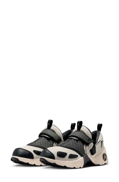 JORDAN Trunner Lx Sneaker - Light Brown/anthracite