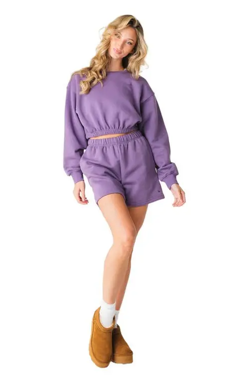 VITALITY Cozy Crop Crew