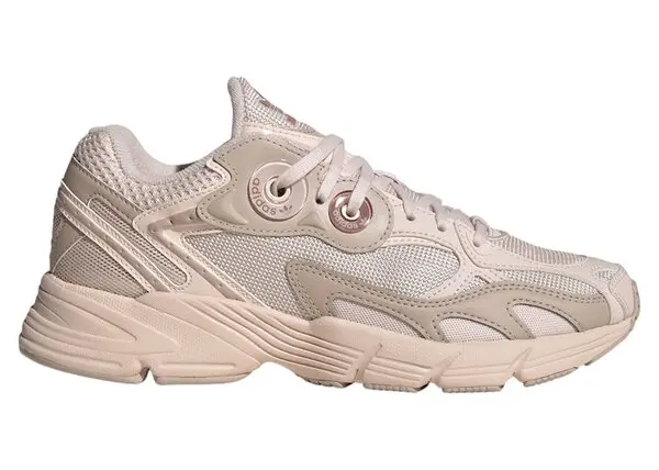 Adidas Astir Sneakers