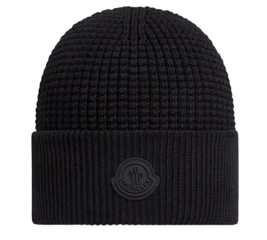 Moncler Beanie With Pom-pom - Multicolor
