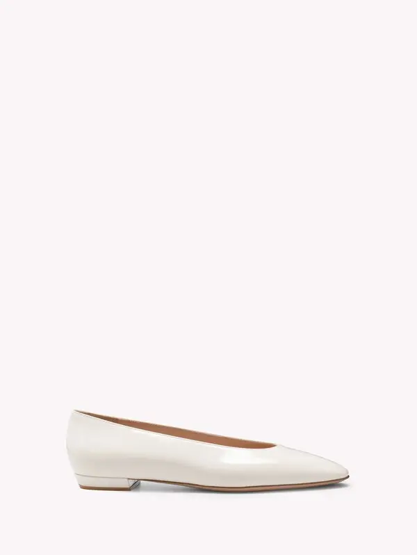 GIANVITO ROSSI Amelia Flat - White - Glossy Nappa