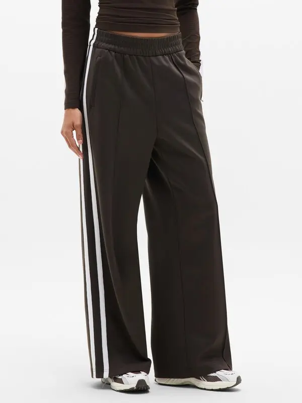 Athleta Tempo Mid-rise Wide Leg Track Pant - Truffle/white