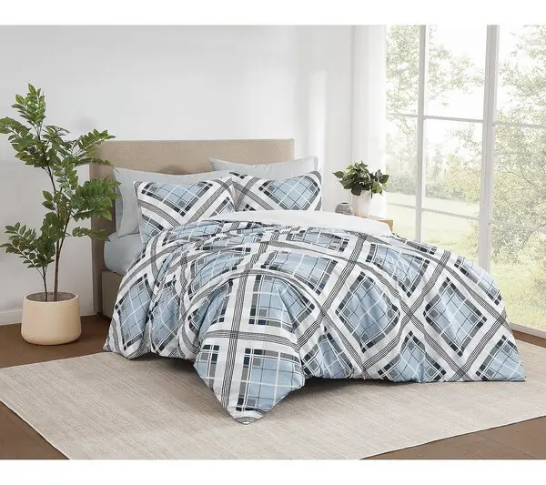 TRULY SOFT Lars Plaid 3 Piece King Comforter Set