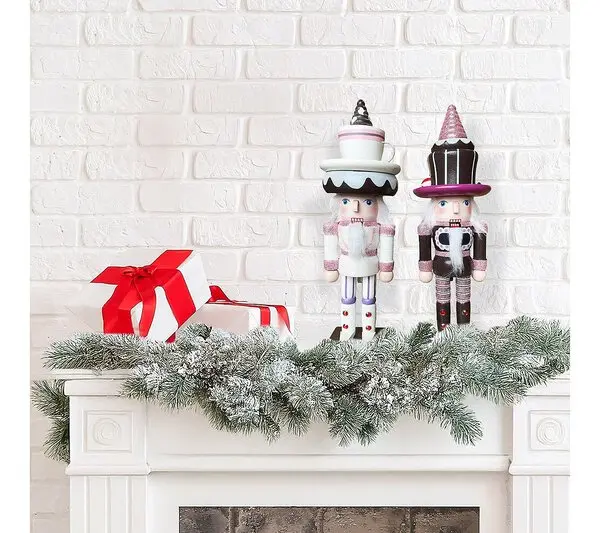 SANTA'S WORKSHOP 10 Dessert Time Nutcrackers,set Of 2