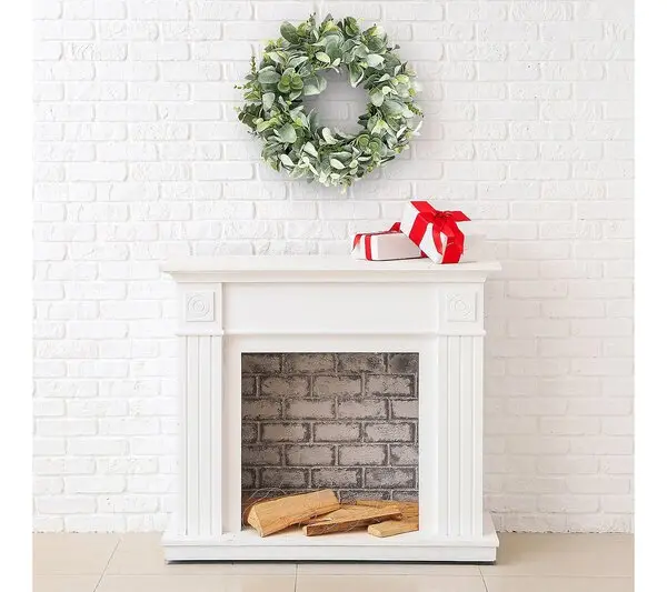 SANTA'S WORKSHOP 24in Mixed Greenery & Eucalypt Us Wreath