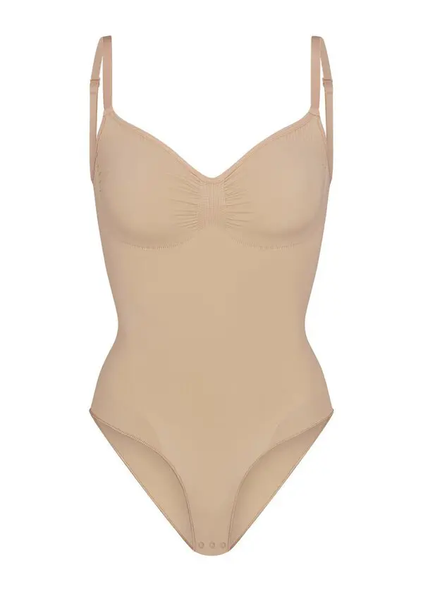 SKIMS Seamless Sculpt Brief Bodysuit - Beige