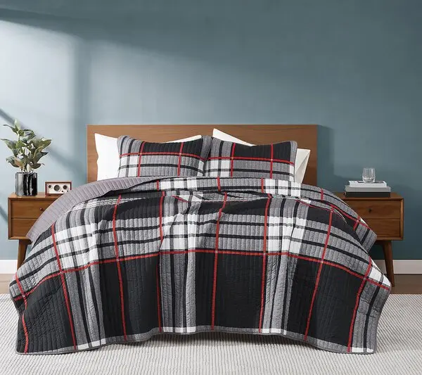 TRULY SOFT Danbury Plaid King Quilt Set