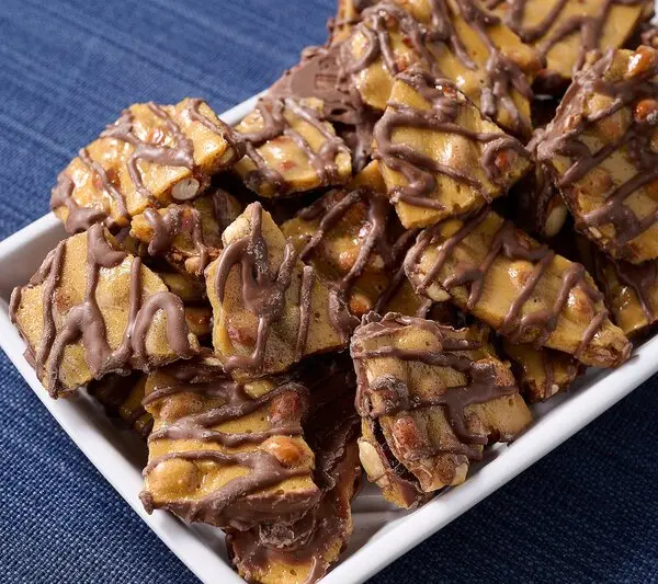 MASCOT PECAN SHELLING CO. Sh10/20 Mascot Shelling Company 2lb Peanut Brittle W/ Choc