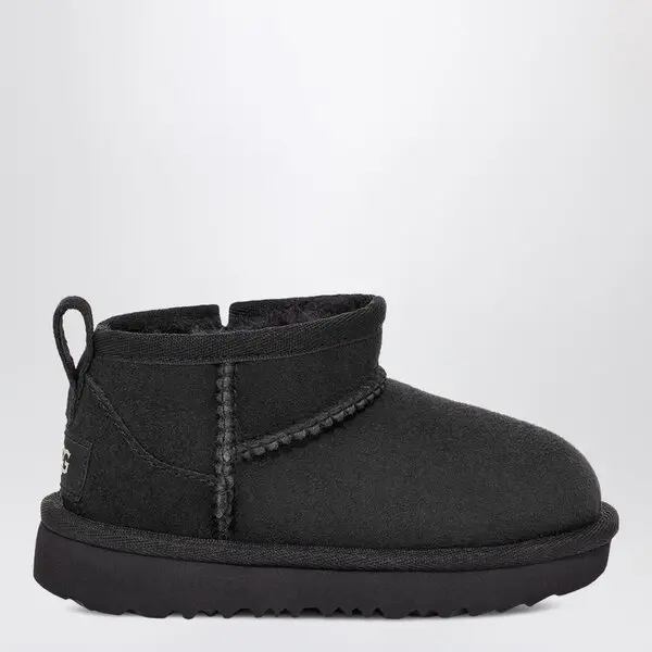 UGG Classic Ultra Mini Zip Boot