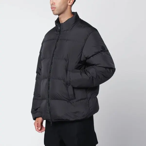 Moncler Erterle Down Jacket - Black