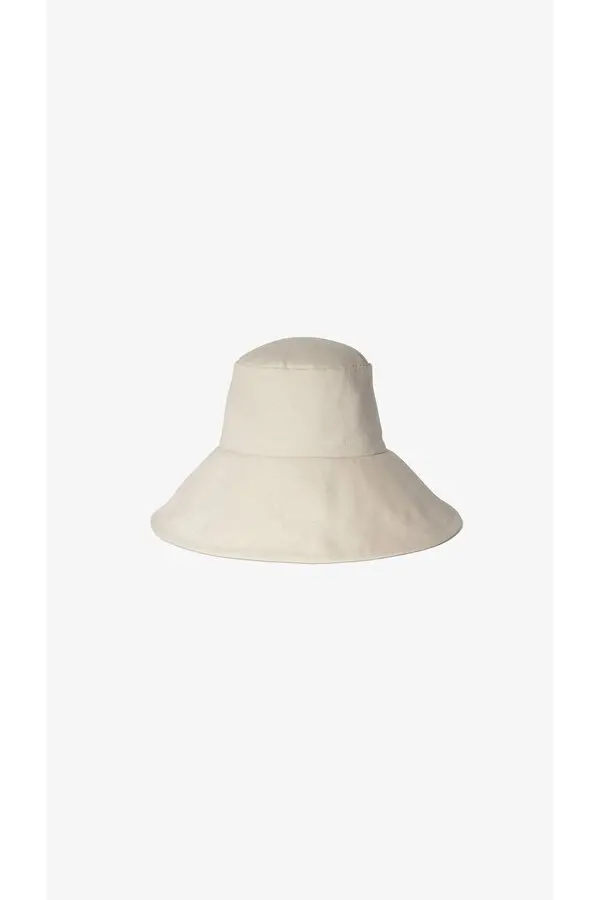 Janessa Leoné Walker Bucket