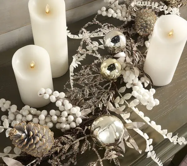 HOME REFLECTIONS 4' Frosted Metallic Holiday Garland
