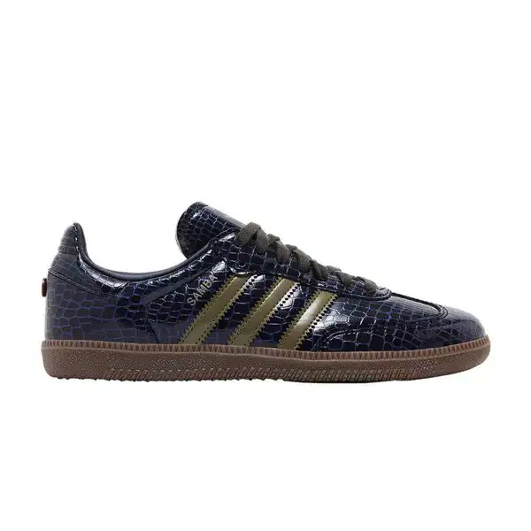 adidas gazelle silver green womens adidas Originals Samba OG Sneaker in BLACK. Size 6 main image 1