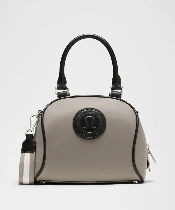 Lululemon Bowler Crossbody Bag 4.5l