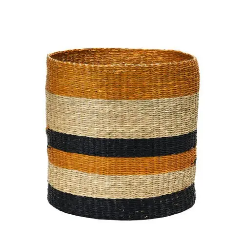 STORIED HOME Hand-woven Seagrass Baskets With Design