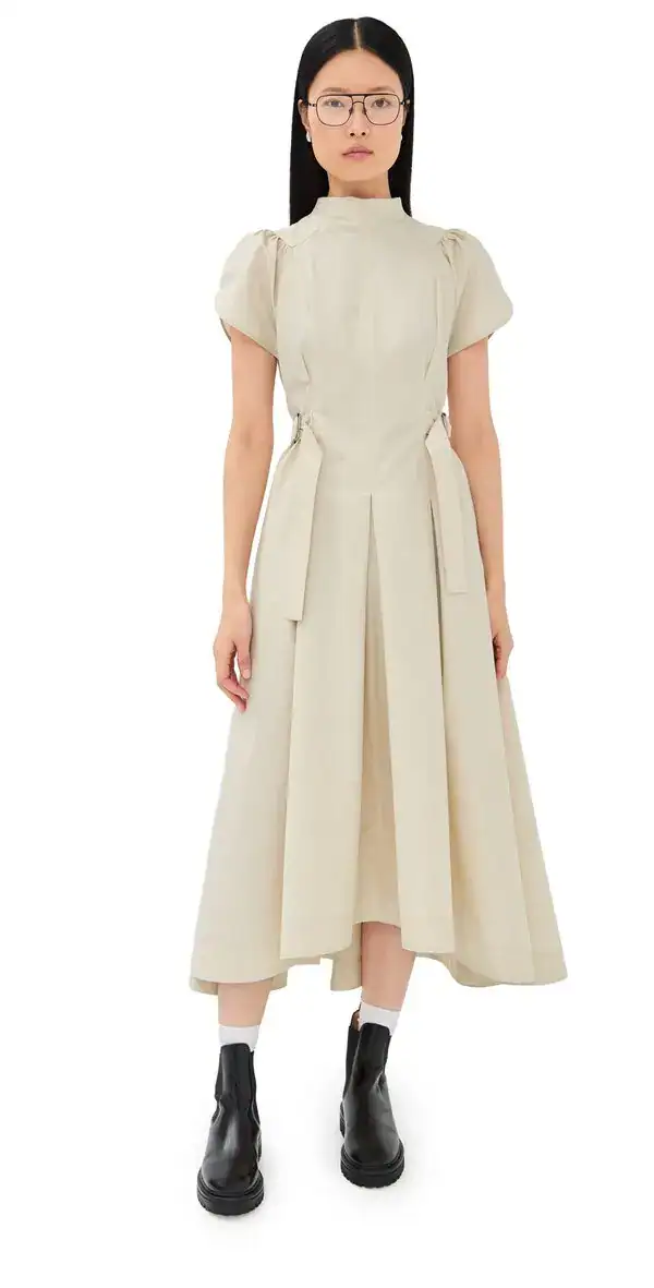 none of these dresses fit me in french Lilith Smocked Bodice Flare Midi Dress main image 1