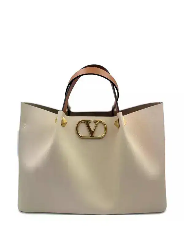 Valentino Garavani Logo-Appliqué Tote Bag - Neutrals | Editorialist