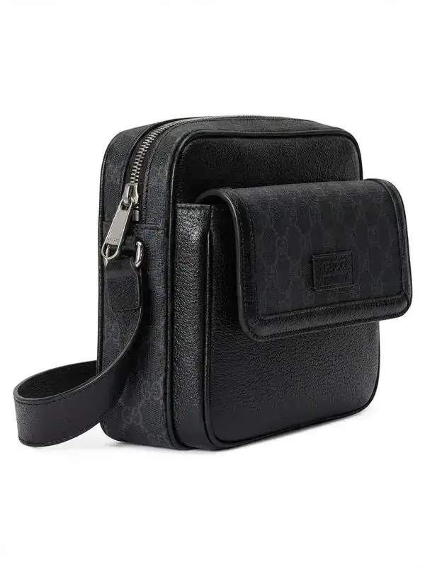 Gucci Gg Supreme Messenger Bag - Black | Editorialist