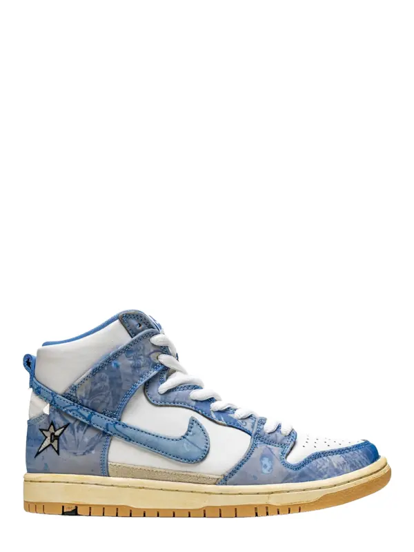 Nike X Carpet Company Sb Dunk High Sneakers - White