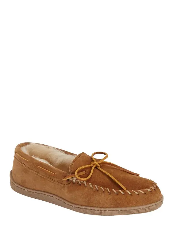 Minnetonka Genuine Shearling Lined Slipper - Tan