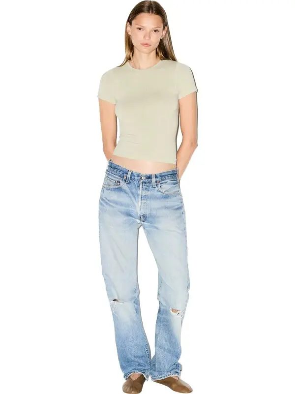 SKIMS Soft Smoothing Seamless T-shirt - Elm