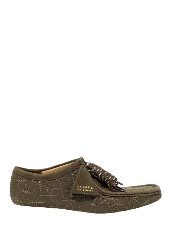 Clarks Wallabee Embroidered Boots - Green