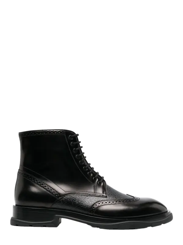 Alexander McQueen Textured Lace-up Boots - Black