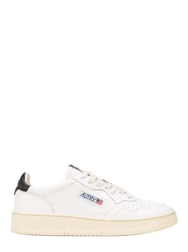 AUTRY Medalist Low Leather Sneakers - White
