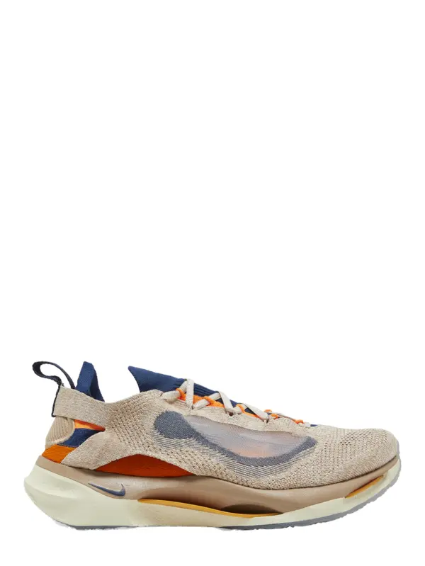 Nike Spark Flyknit Sneakers - Brown