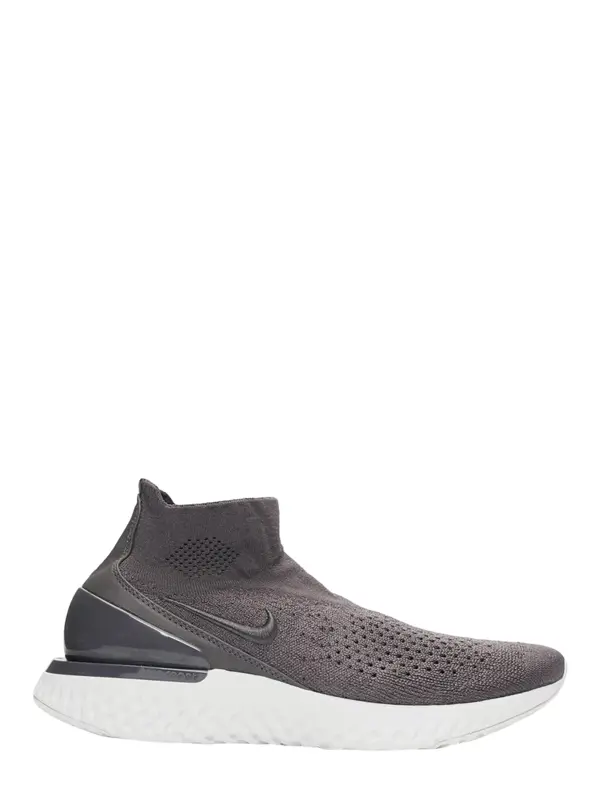Nike Rise React Flyknit Sneakers - Grey