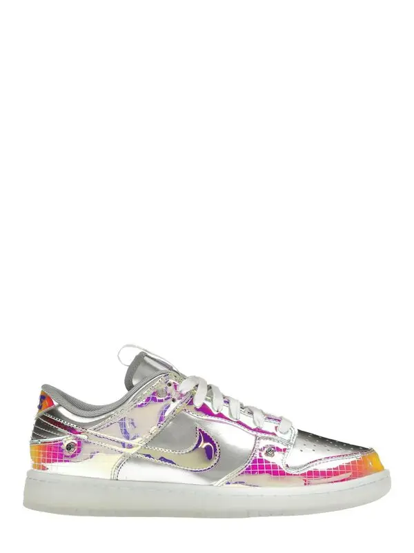 Nike Dunk Low Be True Hyperflat Sneakers - Metallic Silver/white