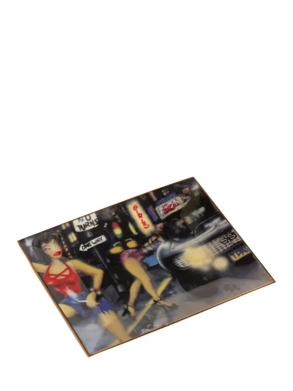 Supreme Lady Pink Super Sport Camero Ceramic Tray - Multicolor
