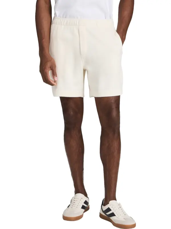 Vince Boucle Pull On Shorts - Bone