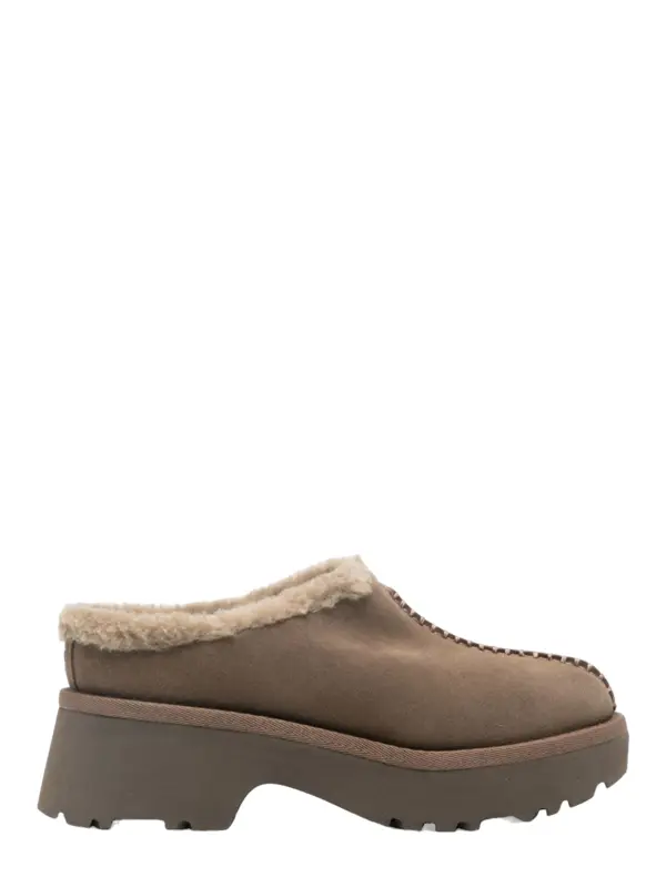 UGG Cozy Clogs - Neutrals