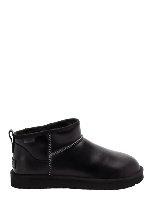 UGG Classic Ultra Mini Boots - Black