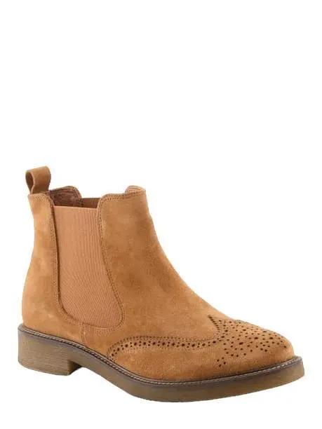 SPRING STEP SHOES Tenny Wingtip Chelsea Boots - Tan Suede